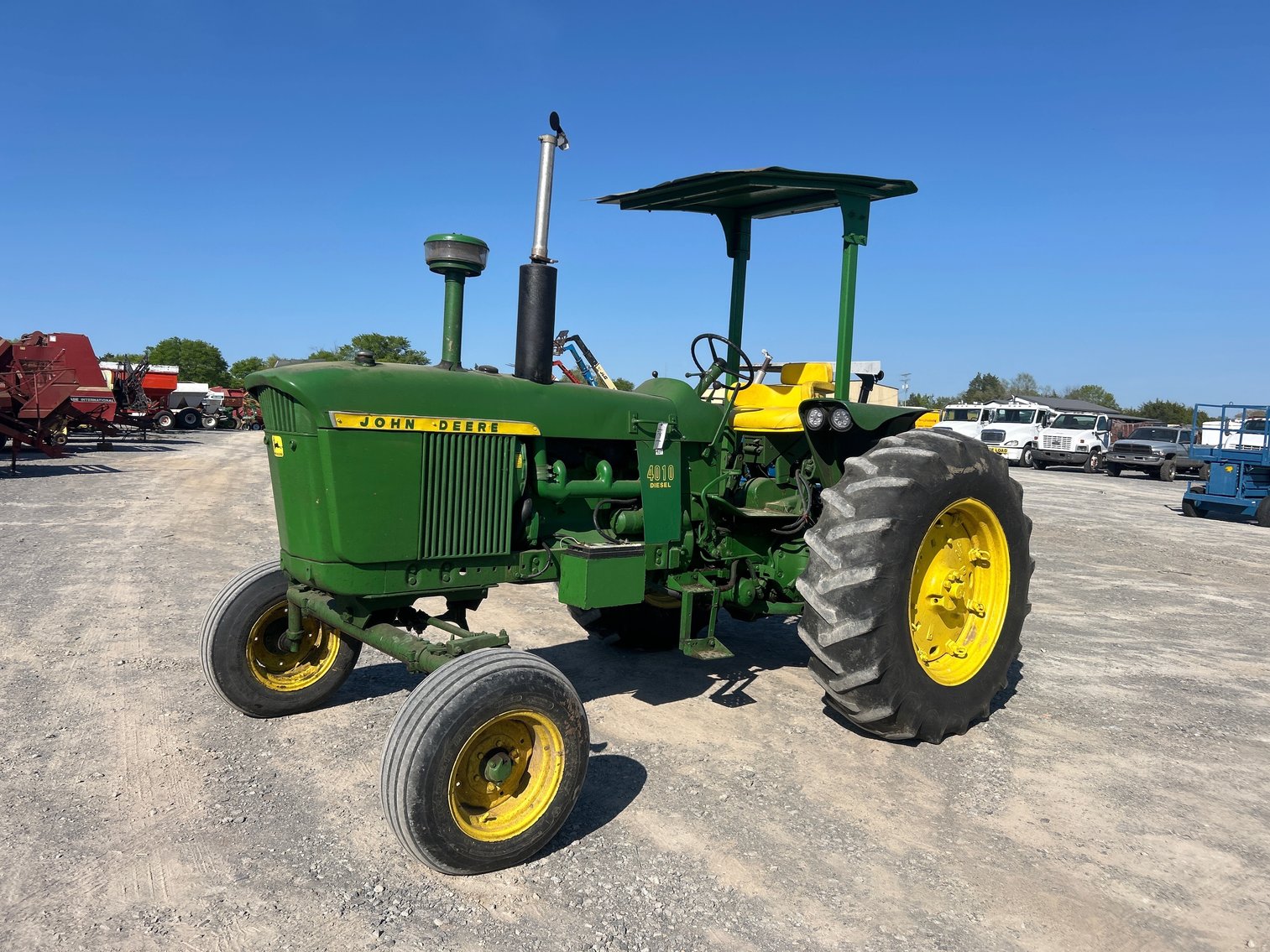 Van Massey Online Auction