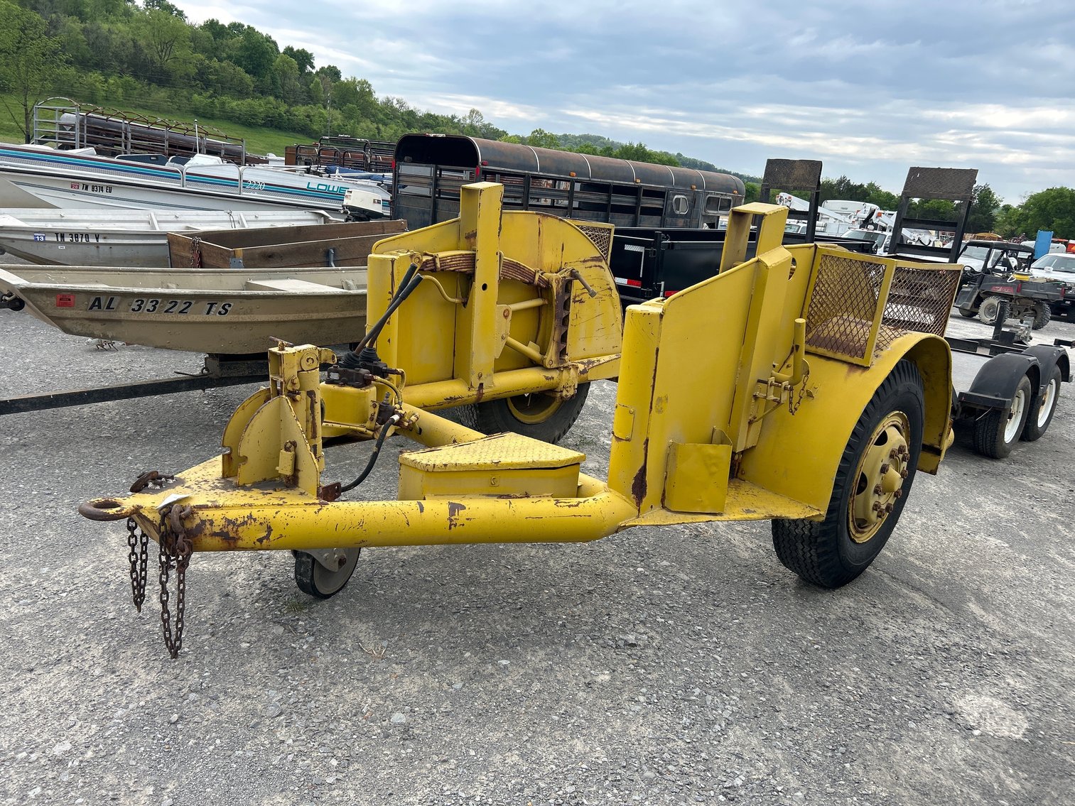 Van Massey Online Auction