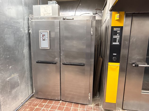 Baxter Double-Wide Roll-In Proofer, Model PW2E
