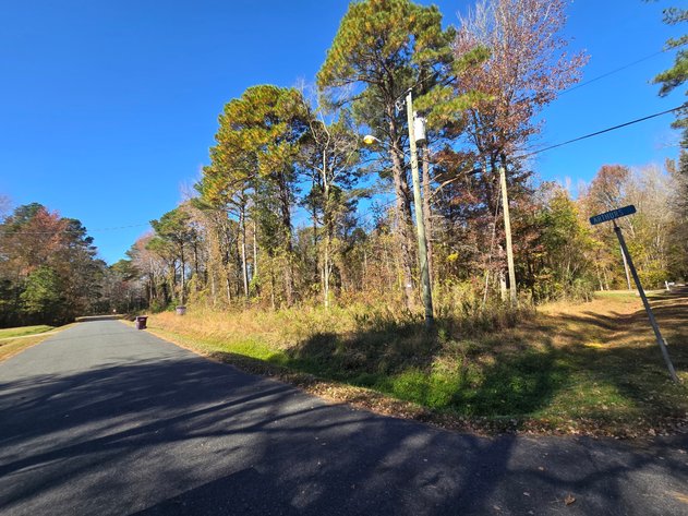 Lot 7 - Left of 1732 Tuck St.